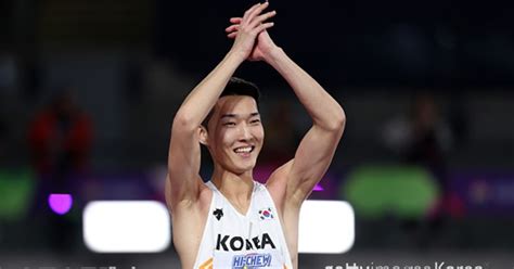 스마일 점퍼 우상혁 2024 세계실내육상선수권 동메달2연패 도전 무산