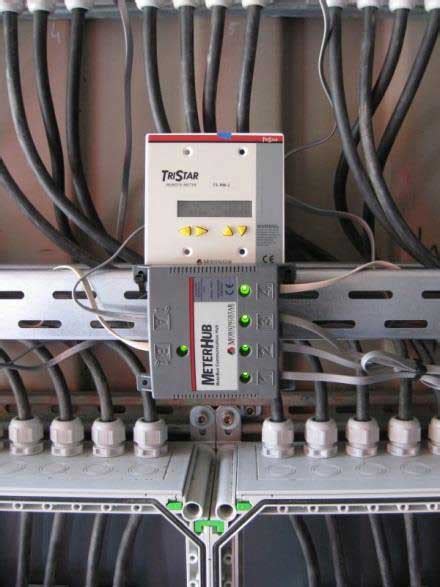 Guide To Parallel Charging Using Multiple Charge Controllers
