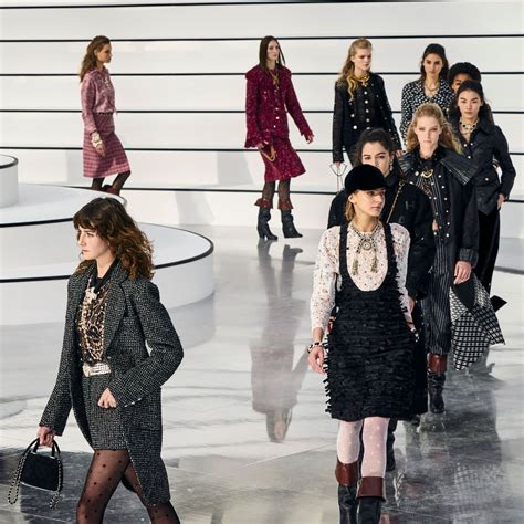 Fashion Week Fashion Shows Trends Runway Reviews The Cut
