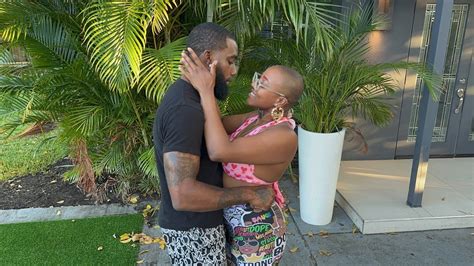 The Flourish XXX Bows Sex Battle Scene With Peach Fuzz Da Throat Goat