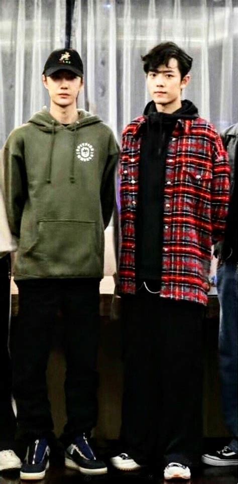 Xiao Zhan Yibo Wangp Parejas Lindas Fotograf A De Pareja Celebridades