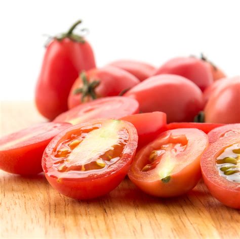 A Guide To All The Different Types Of Tomatoes