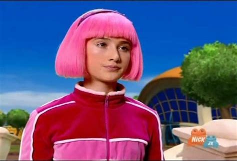 Pin By Kevin Simpson On Stephanie Eats 🍎 Apples Lazy Town Ronald