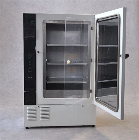 Termaks koel broedstoof B8420 - Gemini BV