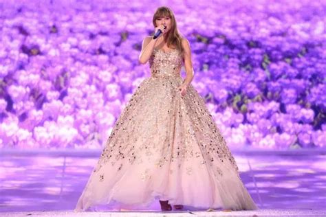 All the Taylor Swift chants and traditions you need to know ahead of ...