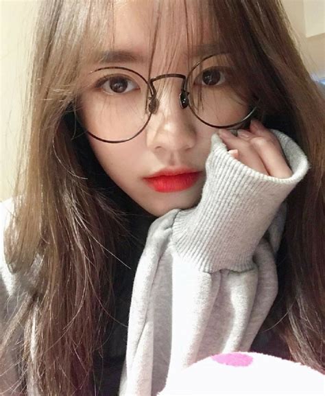 Tải 78 Hình Ảnh Girl Xinh Gái Đẹp Đeo Mắt Kính Cận Cute
