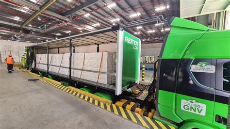 Cpmc é A Primeira Empresa A Usar Caminhão De 7 Eixos A Gnv