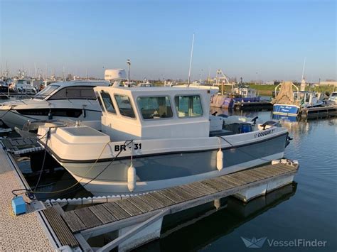 Br31 Fishing Vessel Details And Current Position Mmsi 244668305
