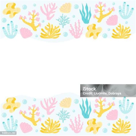 다양한 종류의 산호초 조류 및 해초가 있는 배경 수중 산호초와 다시마가 손으로 그린 낙서 스타일입니다 해양 수족관 식물 그림입니다 벡터 세트 0명에 대한 스톡 벡터 아트 및