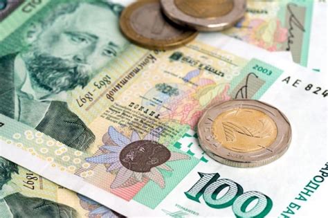 Банките одобриха над 13 000 искания за безлихвени кредити за физически лица