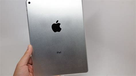 Ultra Slim Ipad Air 2 Leaked In Photos Gallery Softpedia