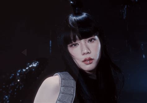 근데 지수 ㄹㅇ 하코넨 같다 인스티즈 Instiz 연예 카테고리