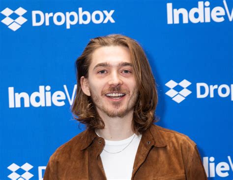 Austin Abrams On Playing High School Age Roles I Cant Do It Anymore