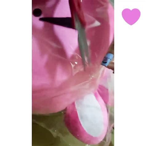 آنباکسینگ وسایل بی تی اس عروسک های Bt21