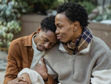 Difference Between A Sex Therapist And A Marriage Counselor