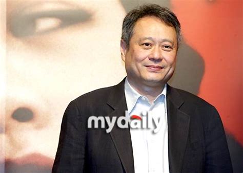 组图：李安汤唯出席《色，戒》韩国新闻发布会 《色，戒》 李安 汤唯 手机新浪网