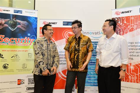 Keamanan Database Perusahaan Antara Foto