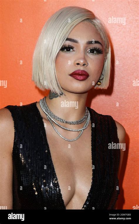 Beverly Hills Los Angeles California Usa September 16 Singer
