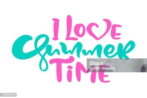 서 예 레터링 문구 나는 여름 시간을 사랑 해요 벡터 손으로 그린 고립 된 텍스트입니다 인사말 카드 스크랩북 인쇄를 위한 낙서 디자인 스케치 개념에 대한 스톡 벡터 아트 및