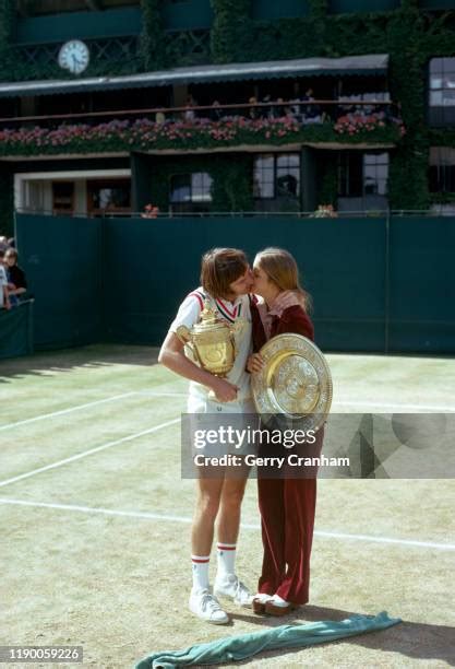 146 Chris Evert Jimmy Connors Photos And High Res Pictures Getty Images