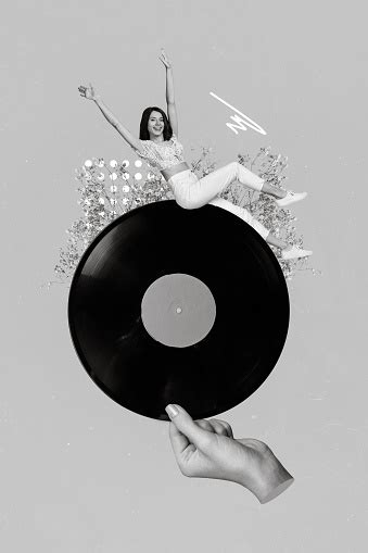 크리 에이 티브 사진 3d 콜라주 아트 워크 엽서 포스터 펑키 미친 아가씨 앉아의 그림 디스크 멋진 파티를 즐길 수 있습니다 그림 배경에 고립 된 20 24세에 대한 스톡