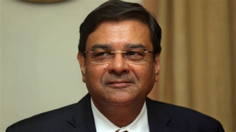 Urjit Patel Resignation Severe Blow To Nations Economy Manmohan Singh Zee Business