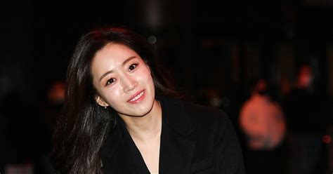 함은정 귀여움 가득한 미소~ 티아라 지연과 황재균 결혼식 [포토엔hd]