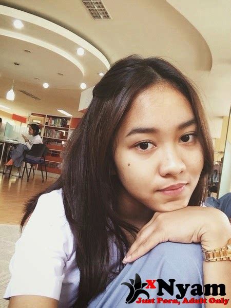 Foto Bugil Cewe Cibubur Pamer Toket