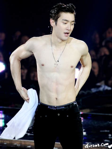 Choi Siwon Superjunior Kdrama Kpop Choi Siwon Donghae Leeteuk Hot Korean Guys Korean