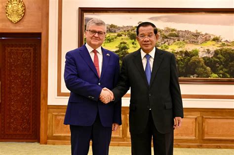 សម្តេចតេជោ ហ៊ុន សែន អនុញ្ញាតឱ្យ ឯកអគ្គរដ្ឋទូតរុស្ស៉ីប្រចាំកម្ពុជា ចូលជួបសម្ដែងការគួរសម