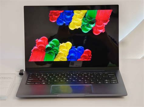 Tcl Csot Unveils Apex Brand Displays For Next Gen Laptops Tablets And Smartphones