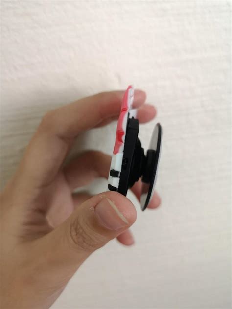 Hello Kitty Mobile Pop Socket Expanding Stand Finger Holding Mobile