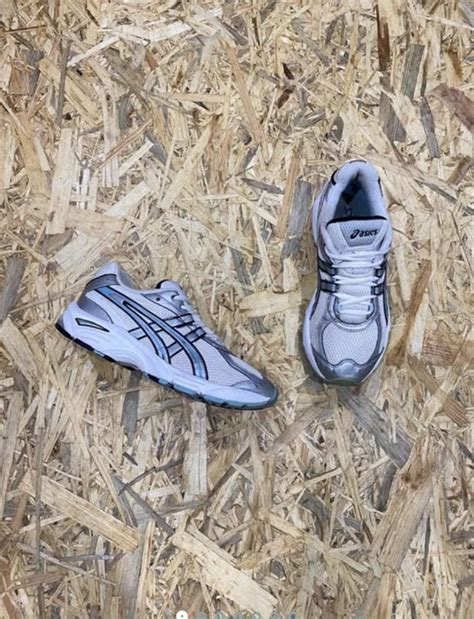 Женские беговые кроссовки Asics — ціна 751 грн у каталозі Кросівки Купити жіночі речі за