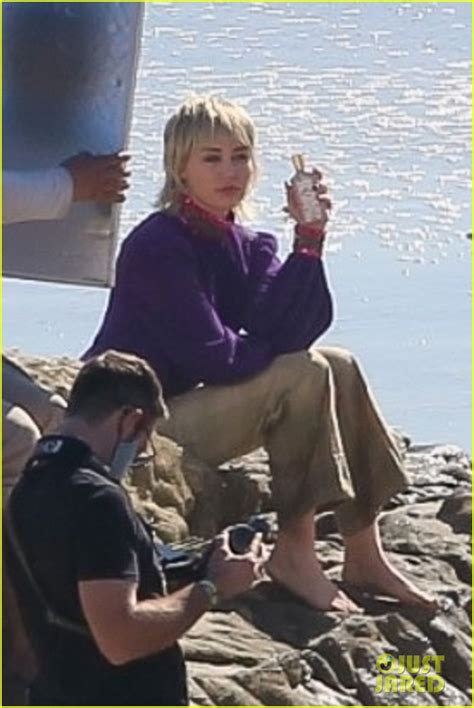 Full Sized Photo Of Miley Cyrus Filming New Music Video At Beach 05