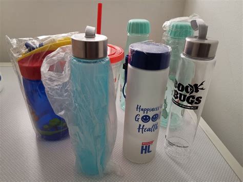 Assorted Water Bottles Everything Else On Carousell