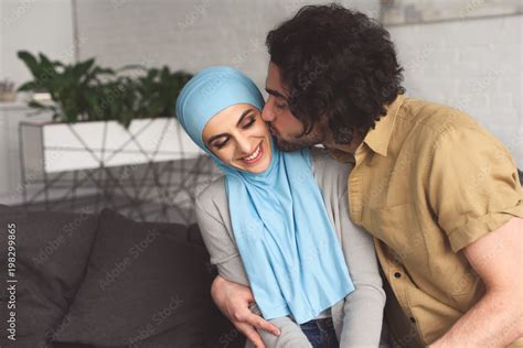 Can Muslim Couple Kiss On Lips At Christopher Stafford Blog