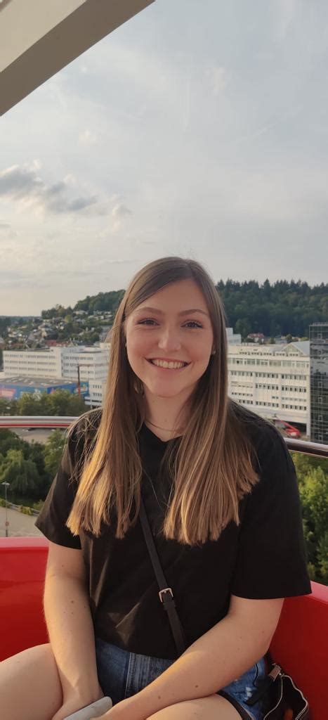 Hey Could You Please Edit My Hair Here Into Blonde Rphotoshoprequest