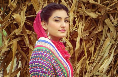 Hot Girls Hd Wallpapers Latest Free Wallpapers Download