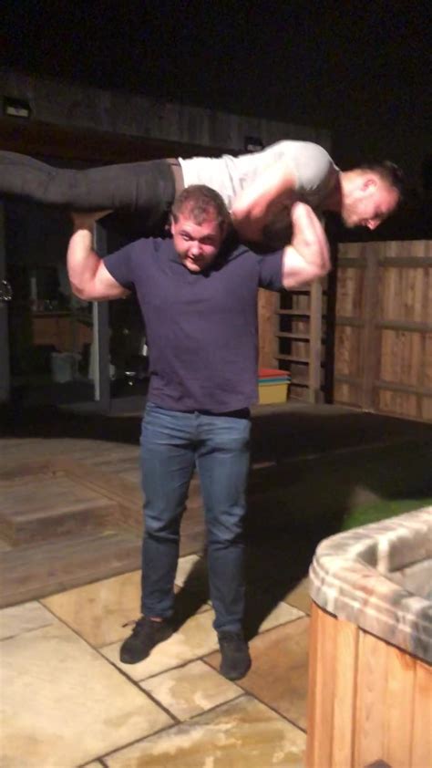 Giant Lift Muscle ThisVid Com