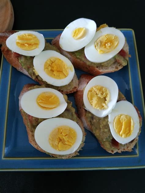 과카몰리오픈 샌드위치~ 푸드 캐시피드