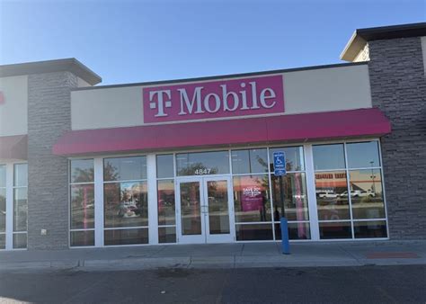 T Mobile Triangle Plaza Neighborhood Store In Casper Wy