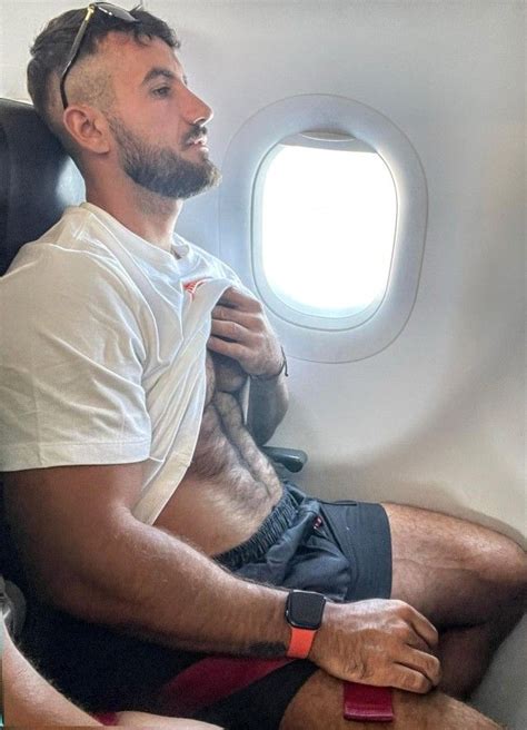 Celebrating The Hairy Man Styles De Mode Pour Hommes