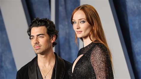 Sophie Turner Wird 30 Jahre Alt Ein Blick Auf Ihre Karriere