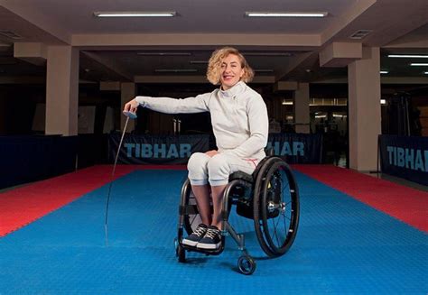 ეტლით მოფარიკავე ირმა ხეცურიანმა ხმლით ფარიკაობის მსოფლიო თასზე ოქროს მედალი მოიპოვა Ambebi Ge