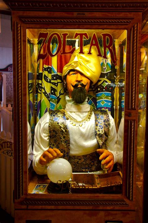 Zoltar | Zoltar was made famous in the 1988 movie Big starri… | Flickr