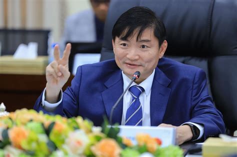 ឯកឧត្តម ហេង សួរ និងឯកឧត្តម ហែម វណ្ណឌី