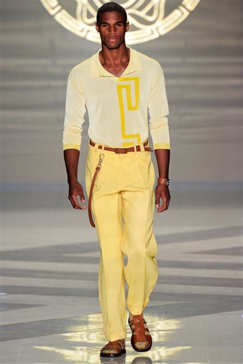 Versace Ss12 Menswear Show Homotography