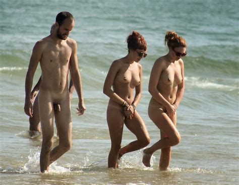 PUBLIC NUDITY PROJECT Studland