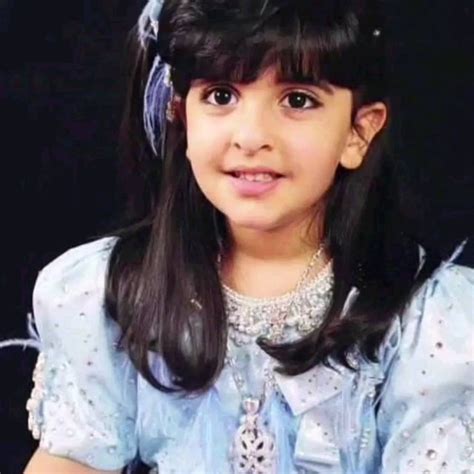 ‎ميثاء محمد 💓💞‎ On Instagram‎ انت ياغلا من عيوني🥺💖 Latifaalmaktoum