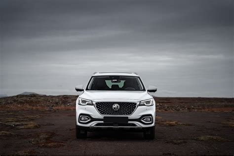 Rent A Mg Ehs In Iceland Lava Car Rental